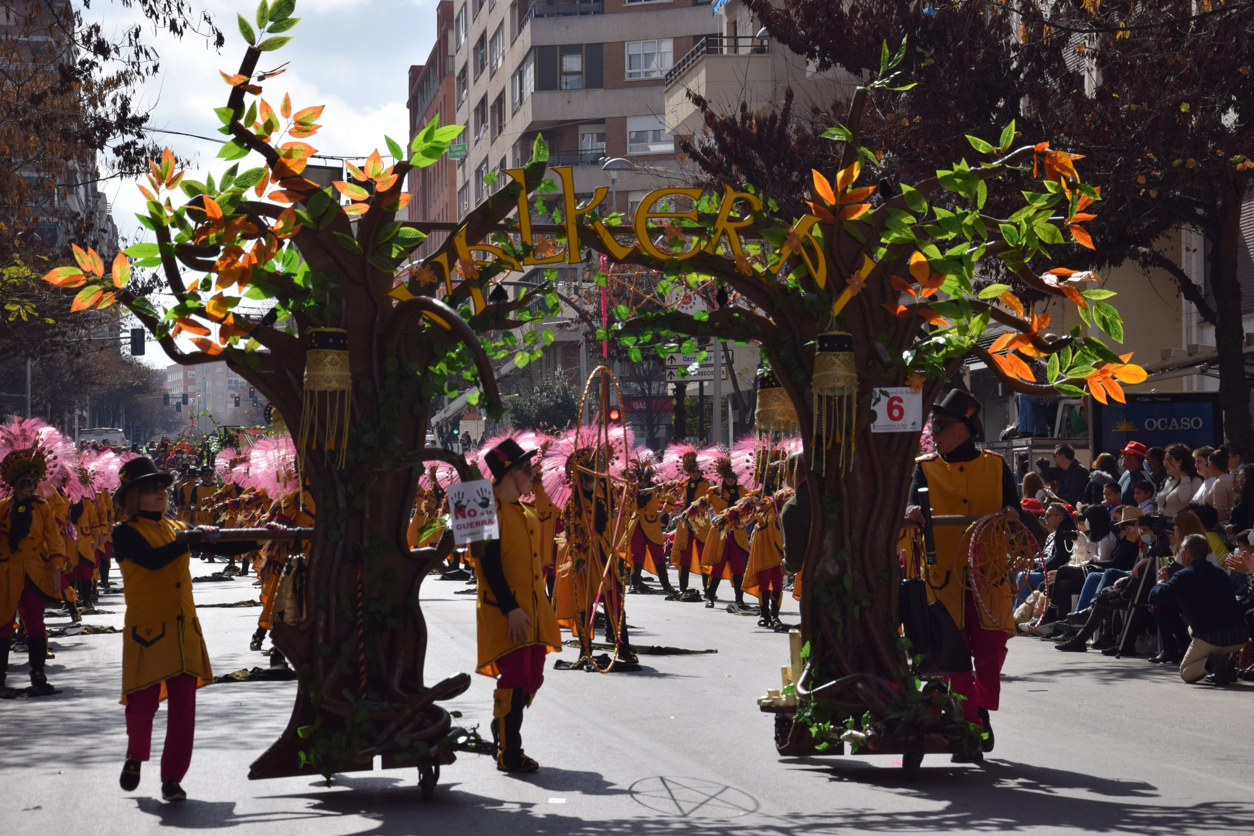 Comparsa Valkerai Carnaval de Badajoz – El Estribillo